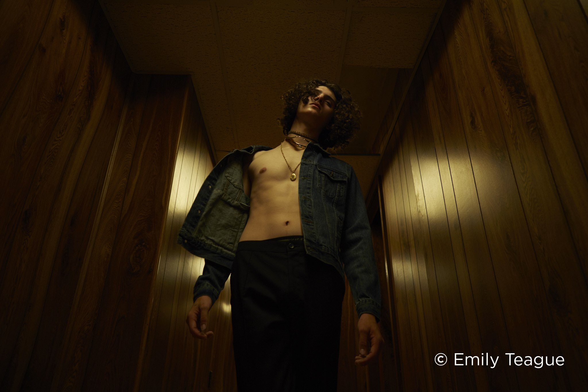 Portrait & Fashion Photography in Studio with Emily Teague - Capture One